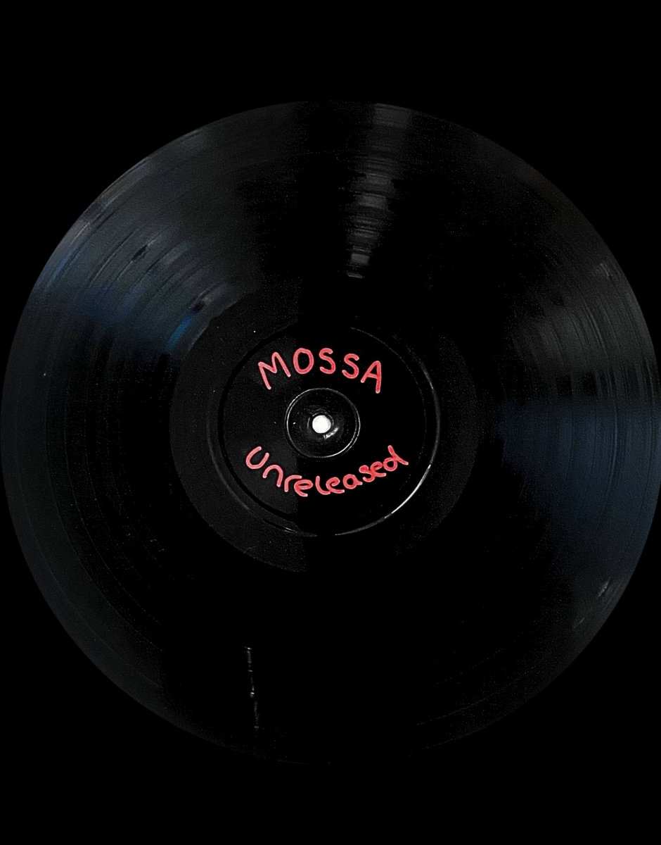 Twisted Tunes | Mossa