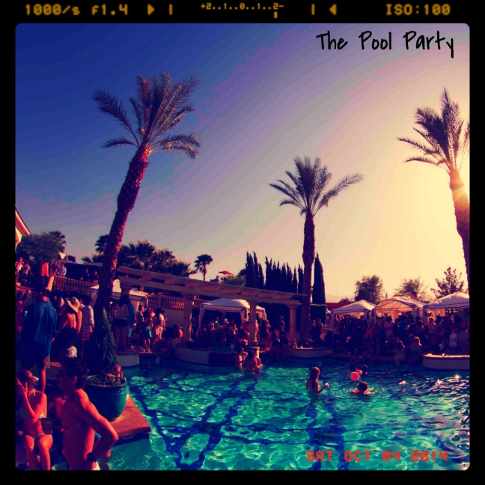 The Pool Party | Mas