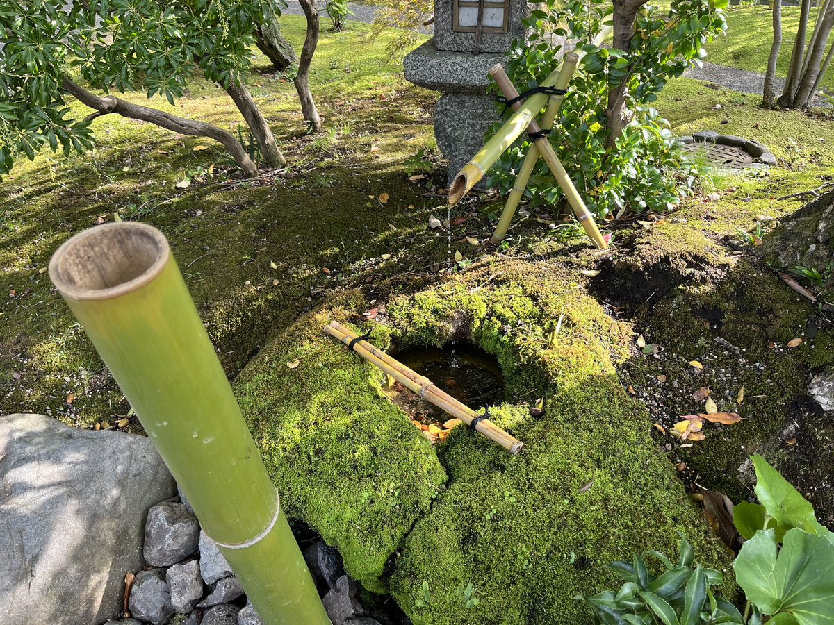 水琴窟 water harp cave (suikinkutsu) | NPO法人ロングタイムレコーダーズ