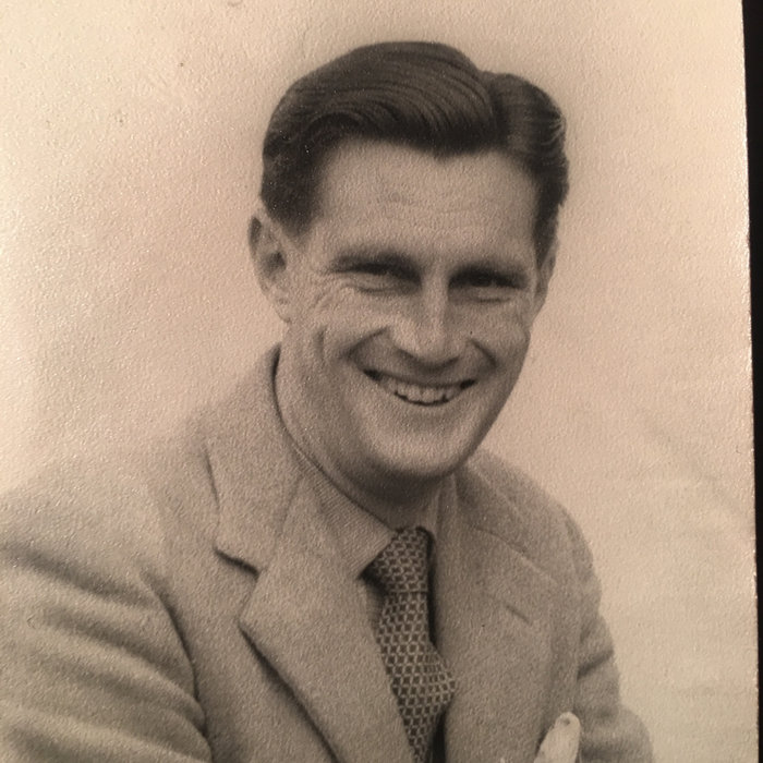 Arthur | Chris Evans