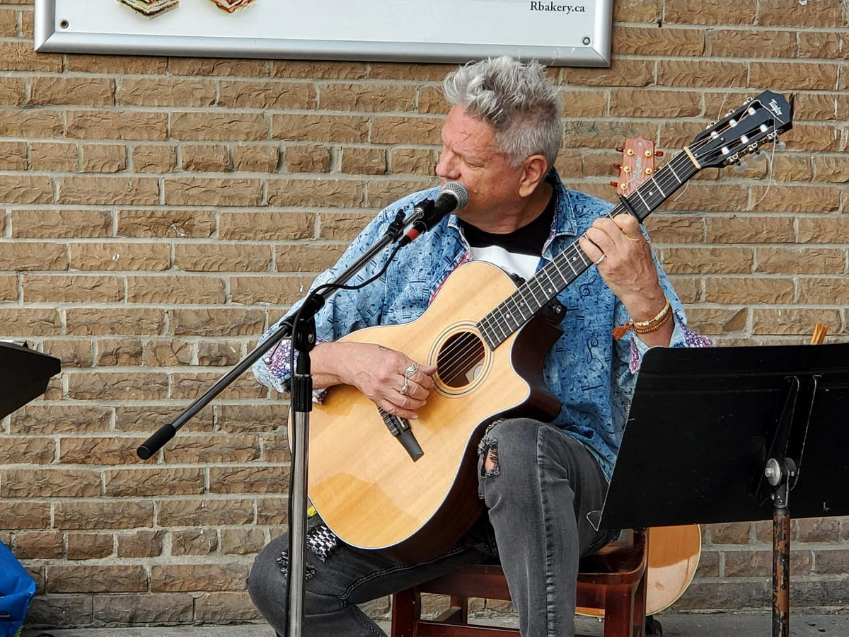 I'm a Dreamer | Greg English | English