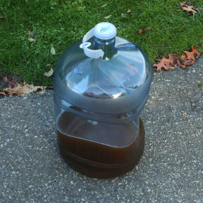 Chiasse Raciale: Chiasse Suivie EP (2014) | CHIASSE RACIALE