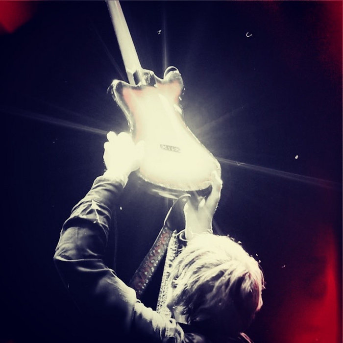 An Electric Noise Guitar Tribute to Peter Rehberg | Thurston Moore