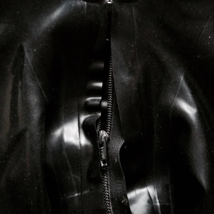 The Anatomy of Desire (A Short Version). [Himon anatomia] | Taina Saarikivi