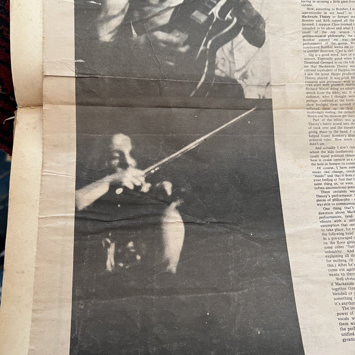 Red Flower | Cleis Pearce