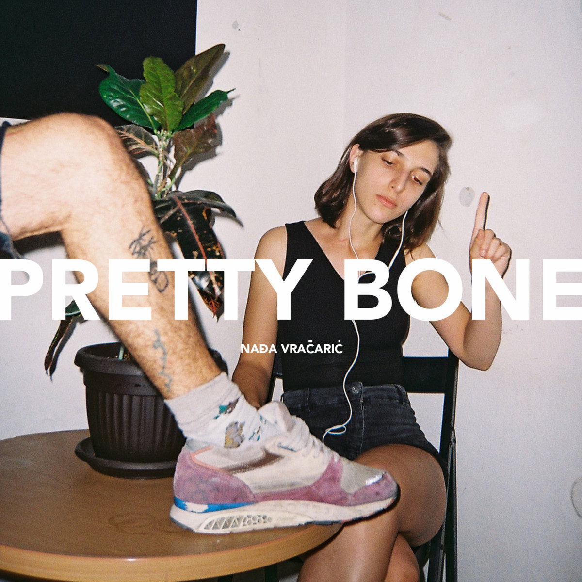 Pretty Bone | Nađa Vračarić | Nadja Vracaric