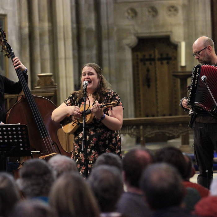 Jackie Oates Trio Live - Christmas Album | Jackie Oates