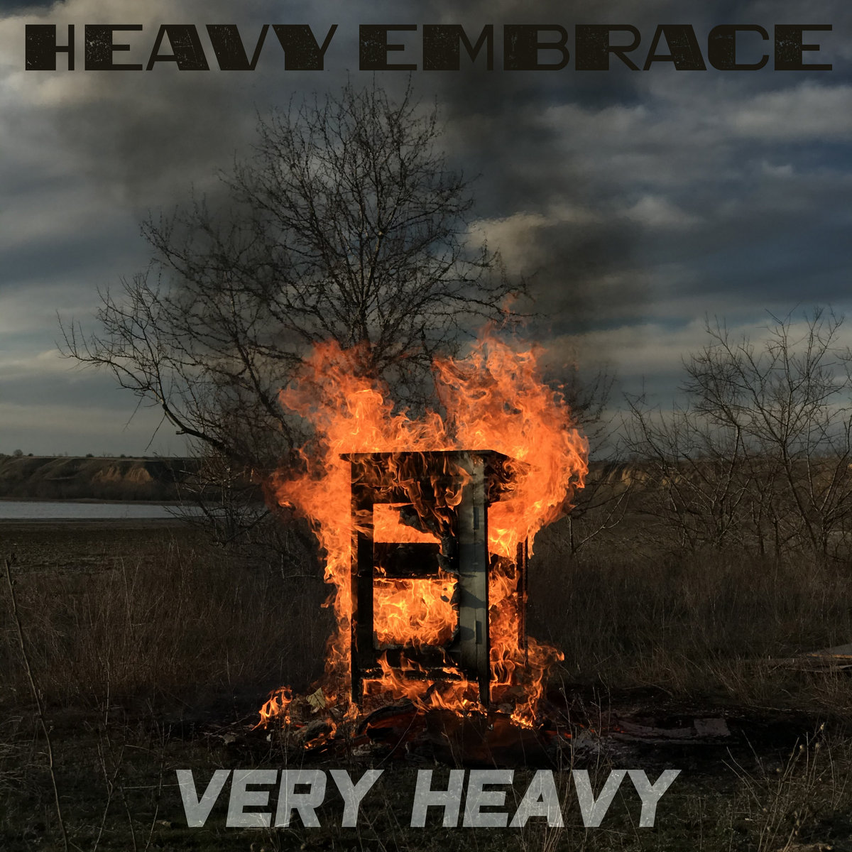 Very Heavy | Heavy Embrace