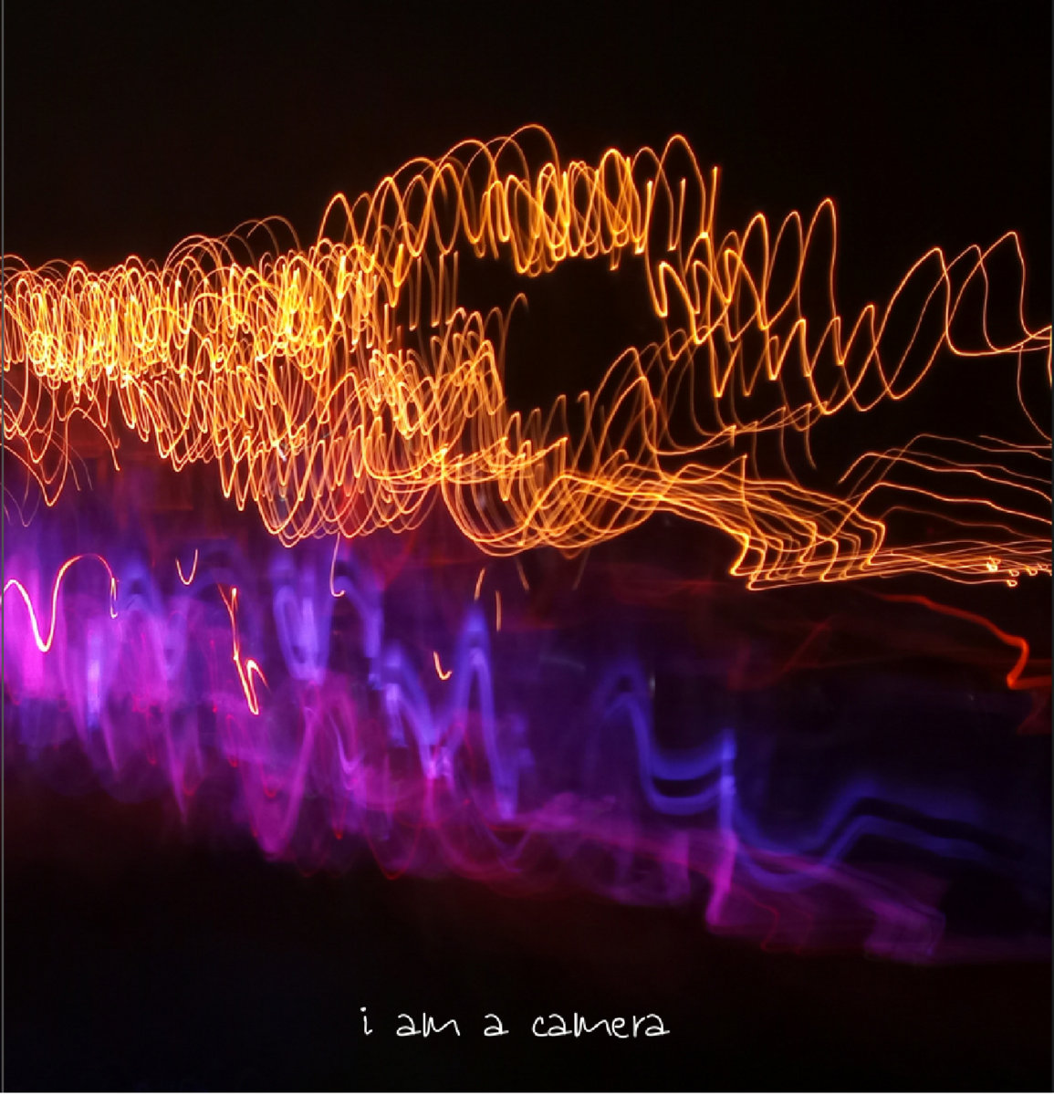 IN MOTION | I AM A CAMERA