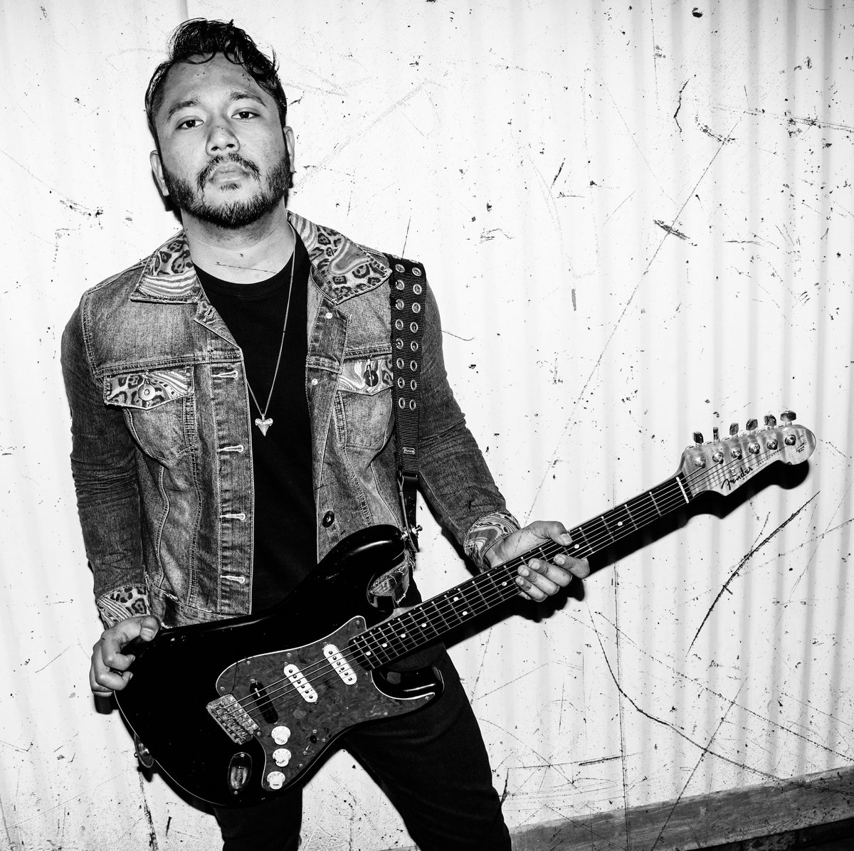 saylor twift | RAZ | Raz