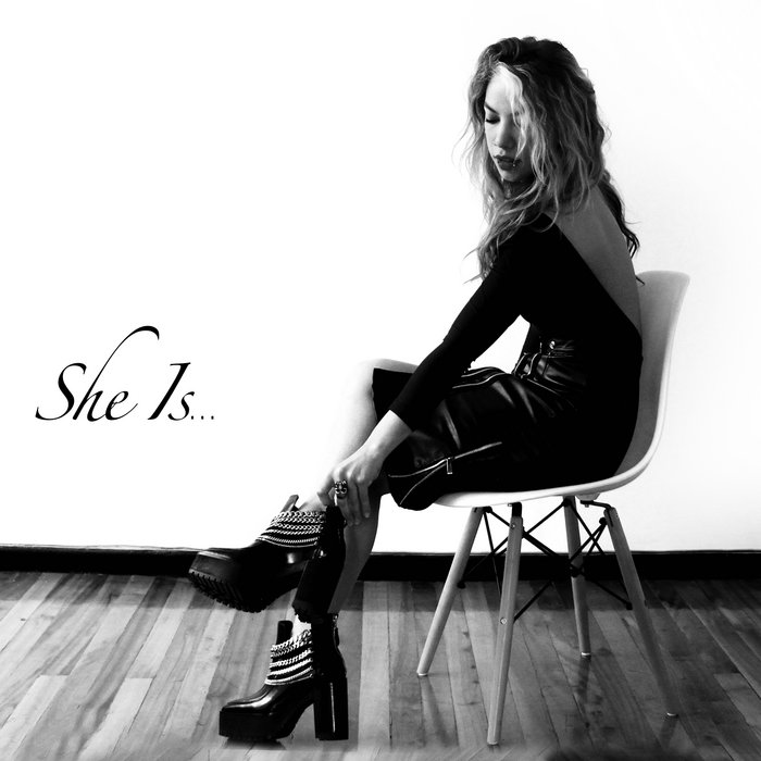 Mario Rodrigues - She is... | SKIN