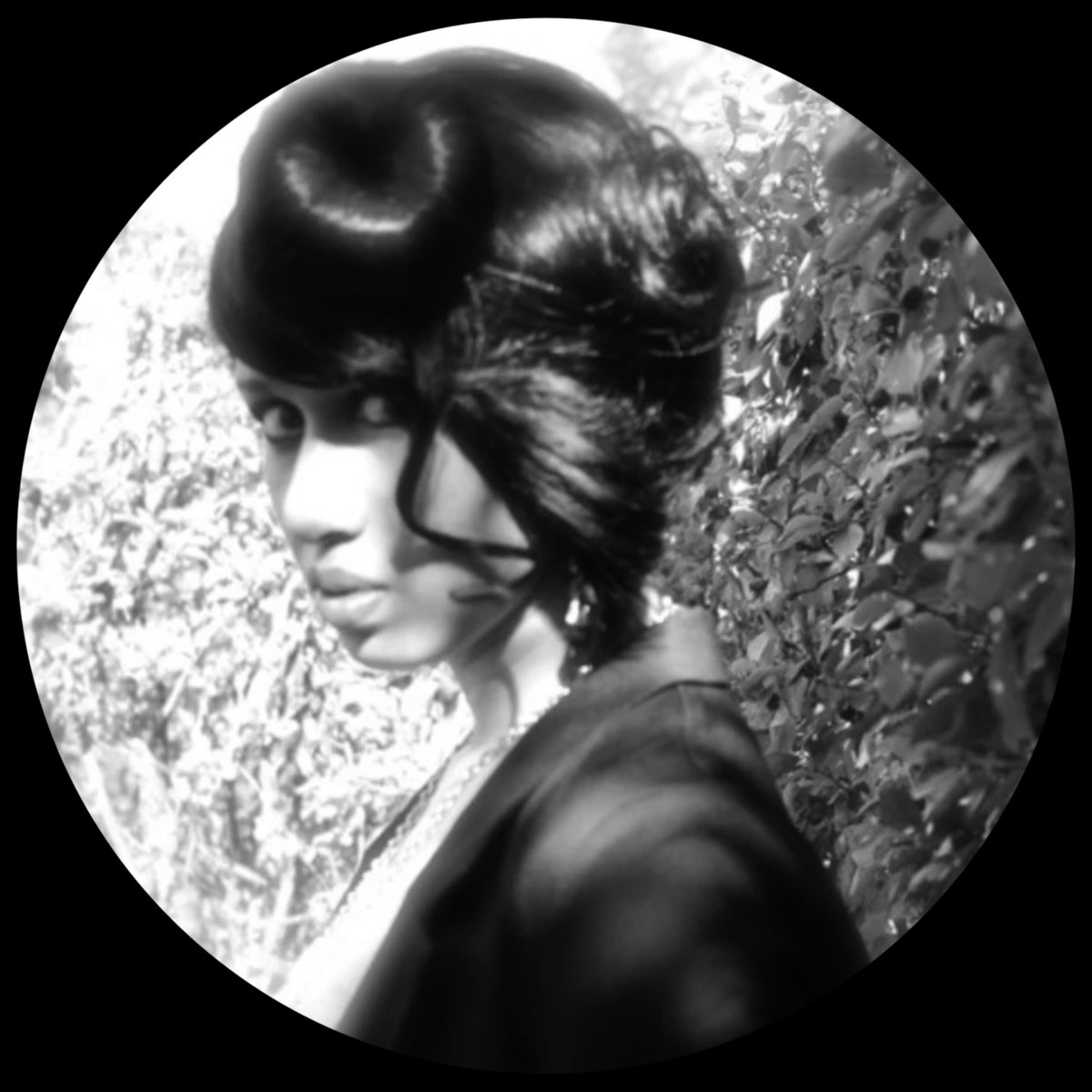 Thallie Ann Seenyen - Empty Soul (Durosai Reflex) | Durosai