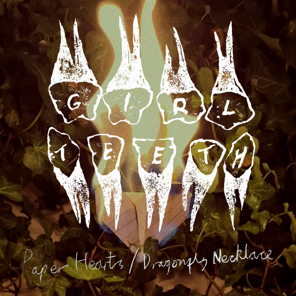 Paper Hearts/Dragonfly Necklace | GIRLTEETH