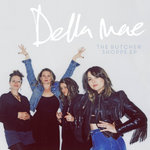 Della Mae